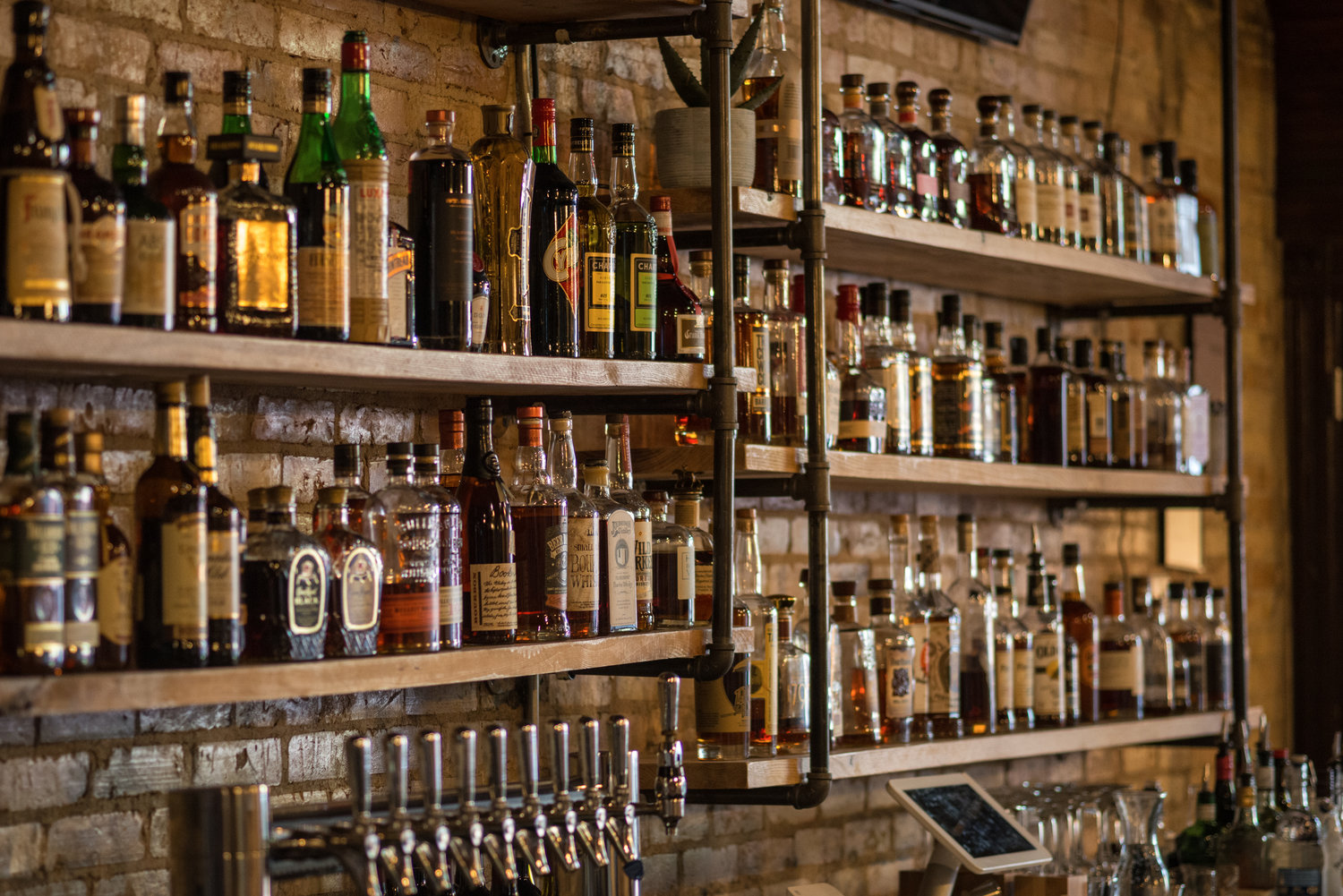 One Bourbon Beer O Clock GR One Bourbon Beer O Clock GR